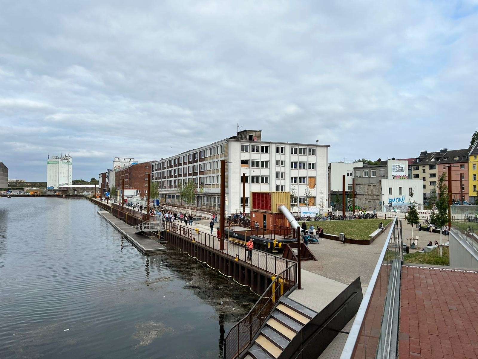 Conversion Lensing Media Port - SHA Scheffler Helbich Architekten GmbH